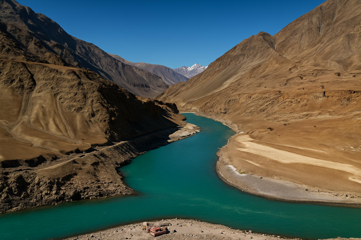 Indus River in Jammu and Kashmir : Himalayan Lifeline